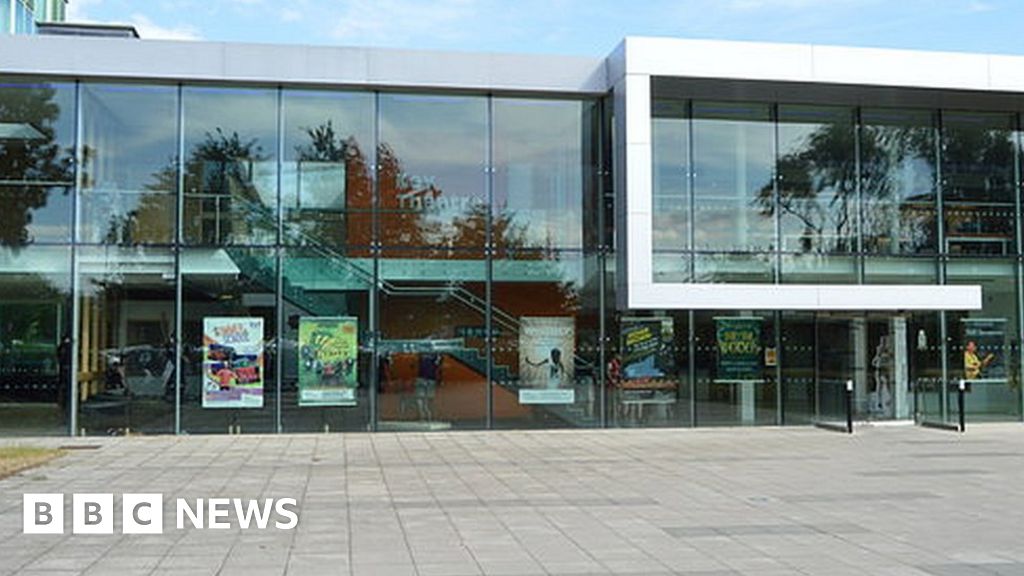 Peterborough Key Theatre: Company secures venue's future - BBC News