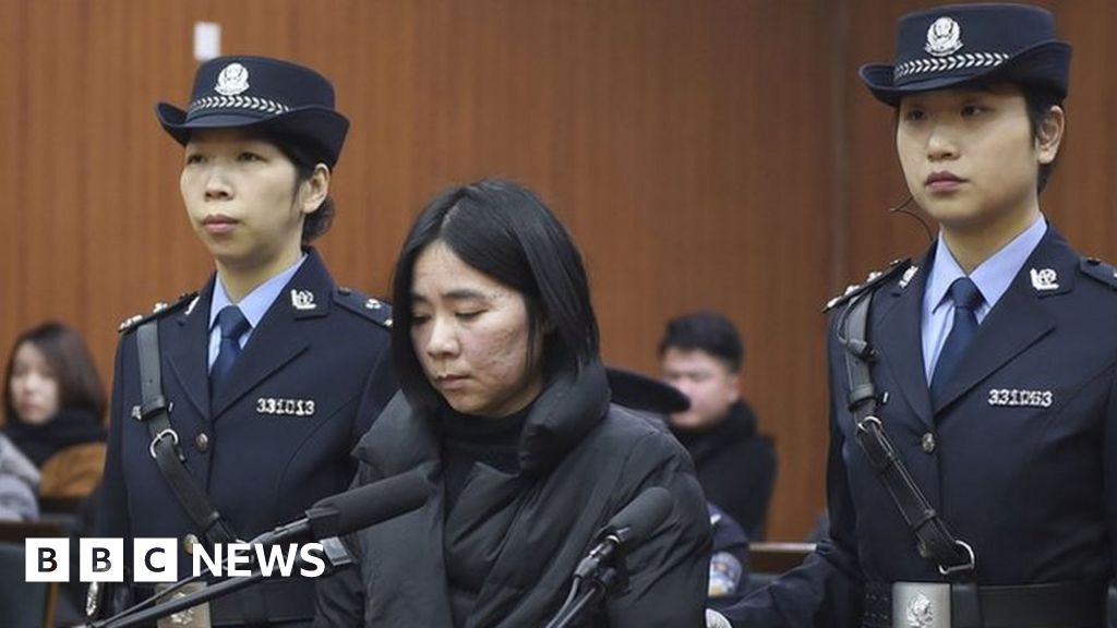 Chinese nanny Mo Huanjing executed for arson killings - BBC News