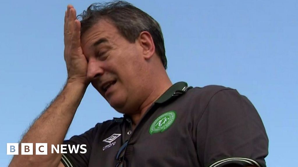 Twist of fate saves Brazilian football commentator's life - BBC News