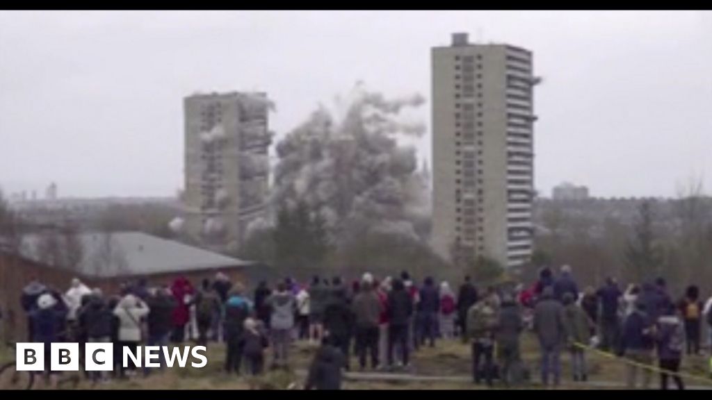Glasgow tower blocks destroyed in controlled explosion - BBC News