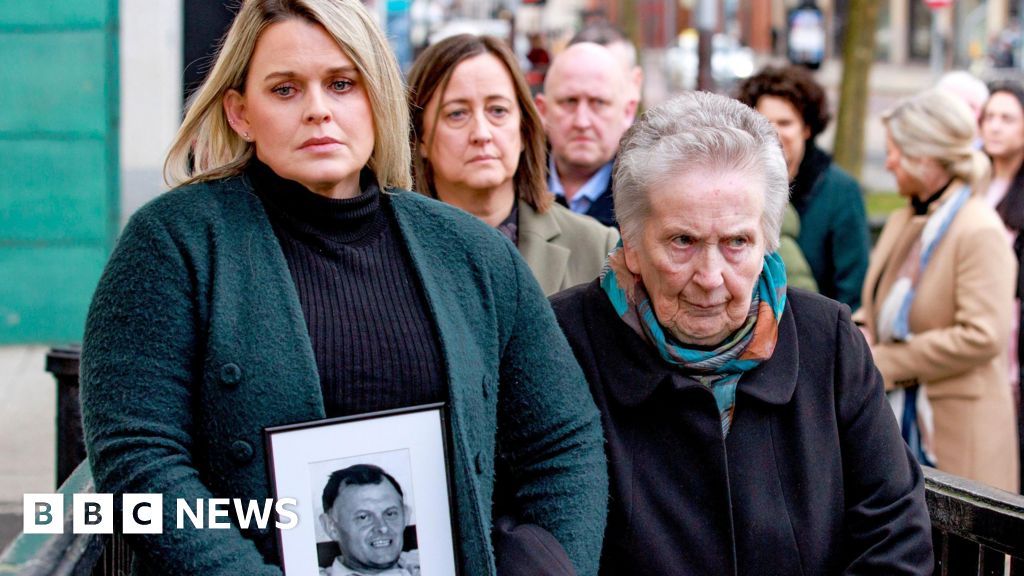 Sean Brown: Inquiry into murder would 'shine spotlight of truth'