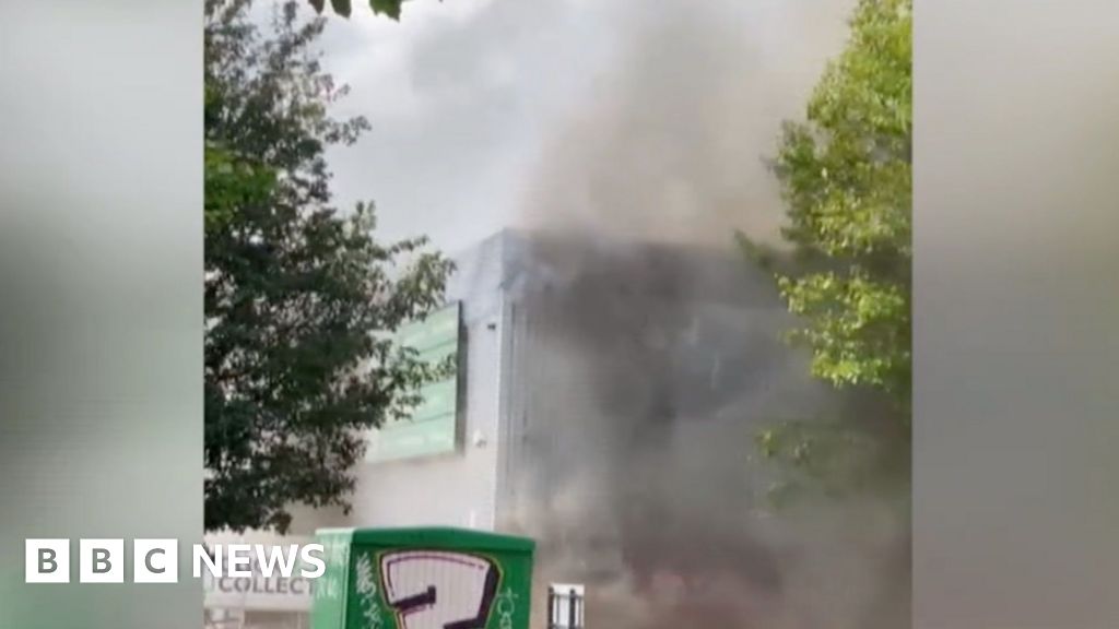 Video shows smoke billowing from fire at Northampton Dunelm store