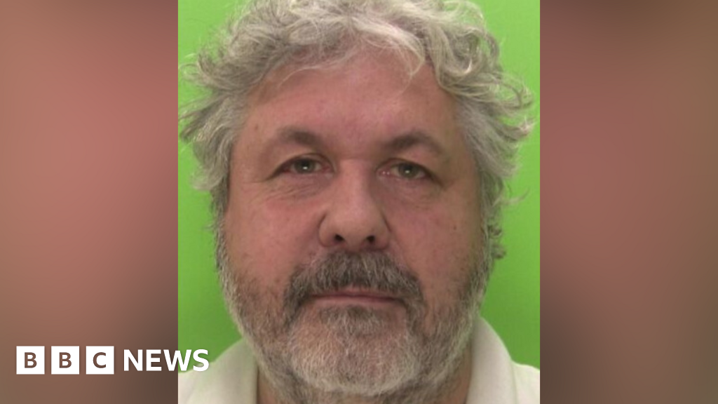 Mansfield child rapist jailed after phone messages recovered