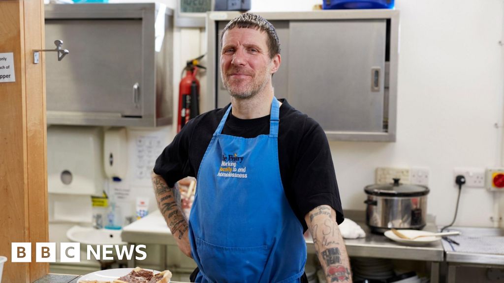 West Bridgford: Punk band frontman volunteers at homeless charity