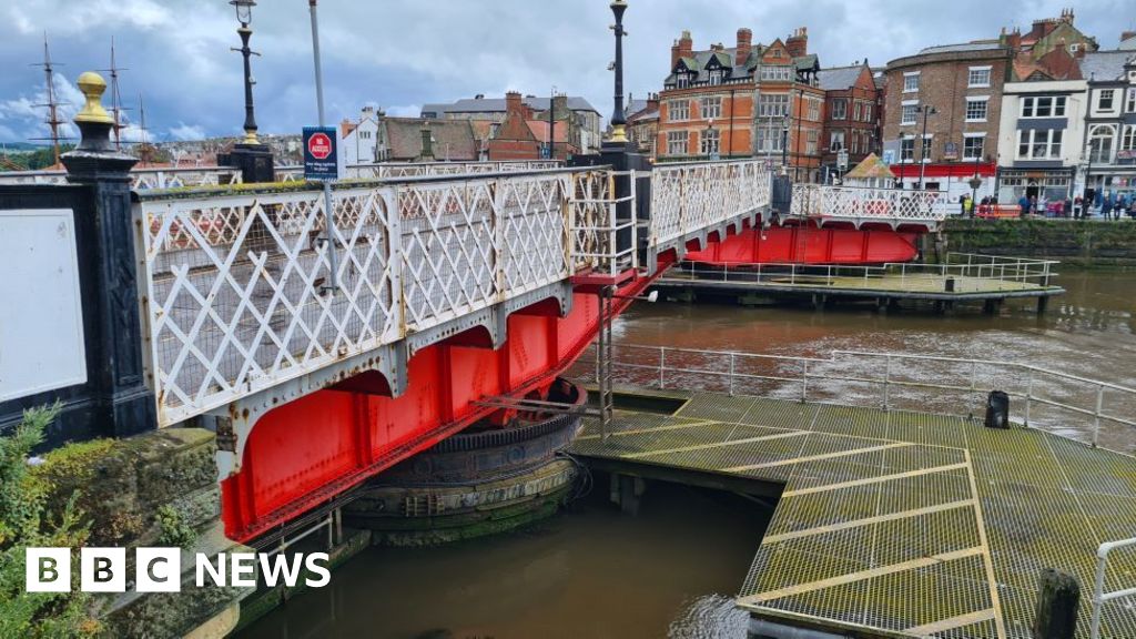 Whitby's swing bridge to close as tourist season begins