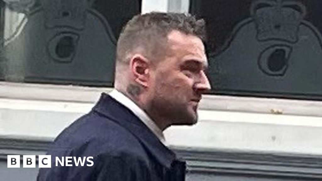 Dudley man in court accused of terror group support - BBC News