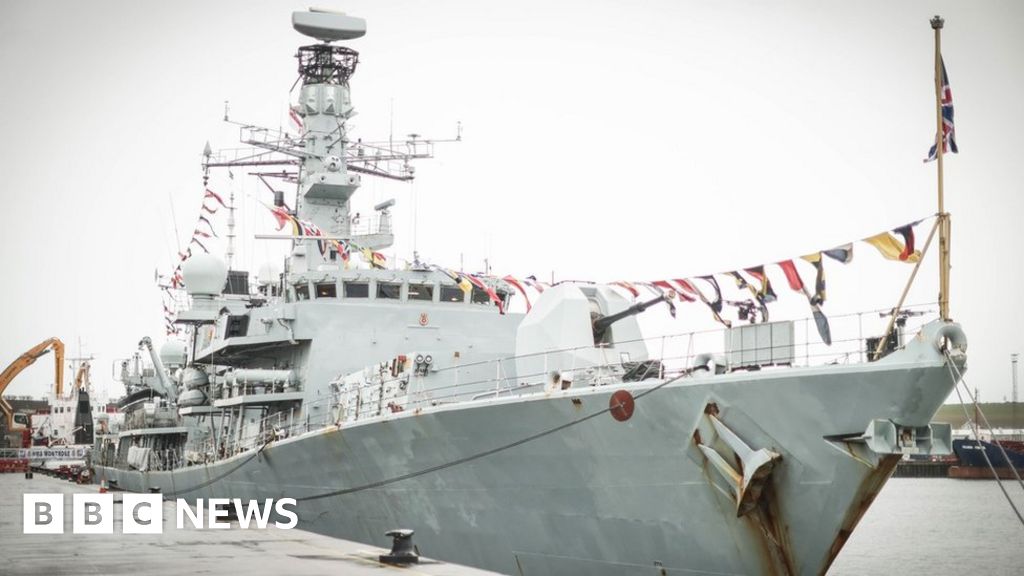 HMS Montrose visits affiliated hometown for final time - BBC News