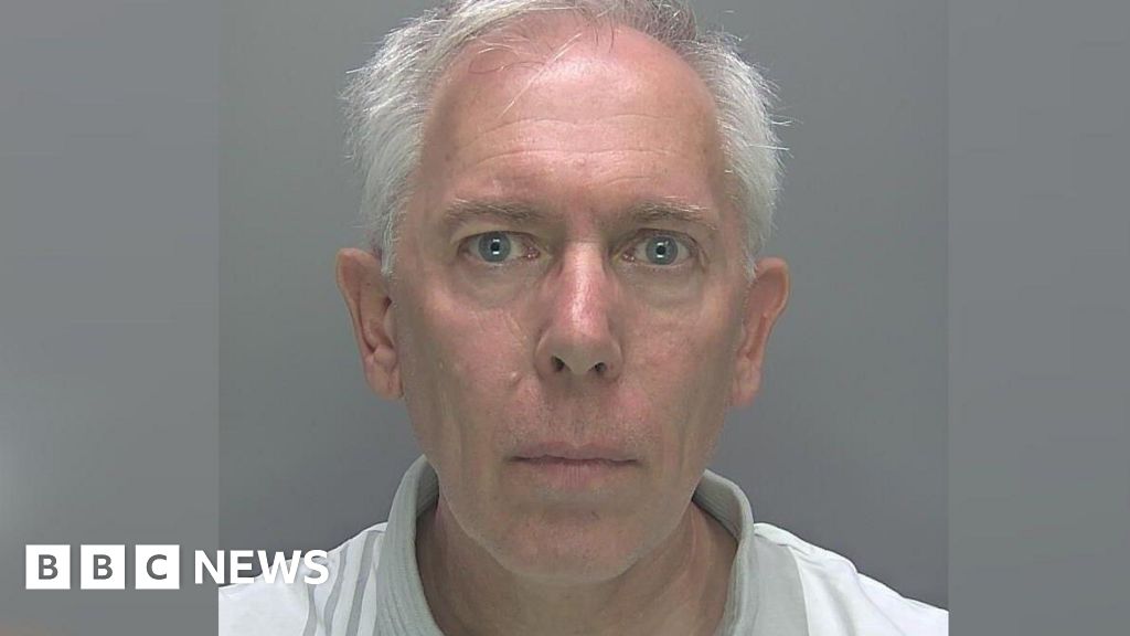 Cambridge paedophile's abuse horrific, says detective - BBC News