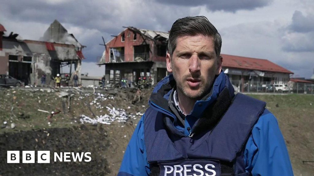 Lviv missile strike: 'I saw missiles hitting buildings' - BBC reporter