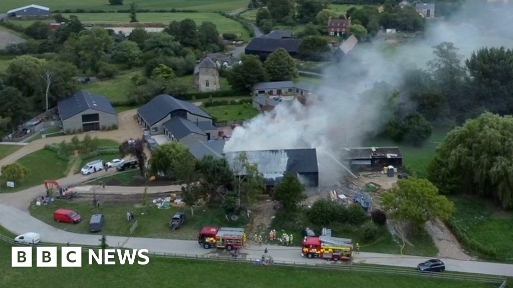 Fire crews from two counties tackle Astwick barn blaze