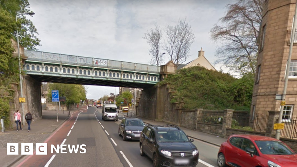 Woman sexually assaulted on Edinburgh cycle path - BBC News