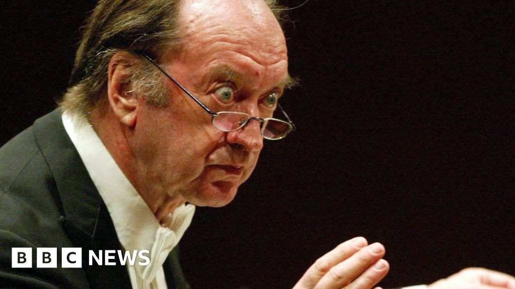 Austrian conductor Nikolaus Harnoncourt dies at 86 - BBC News