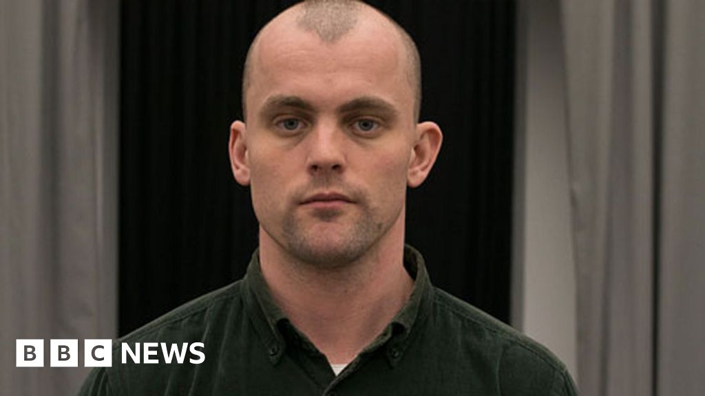 Venice Biennale 2017: James Richards to represent Wales - BBC News