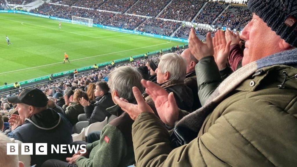 Tommy Hunter: Derby fans' tribute to dad who died while walking home ...