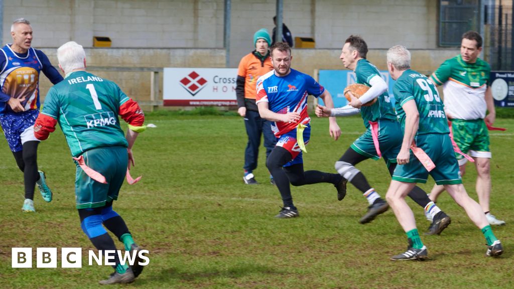 Over 50s rugby tournament takes place in Bath - BBC News