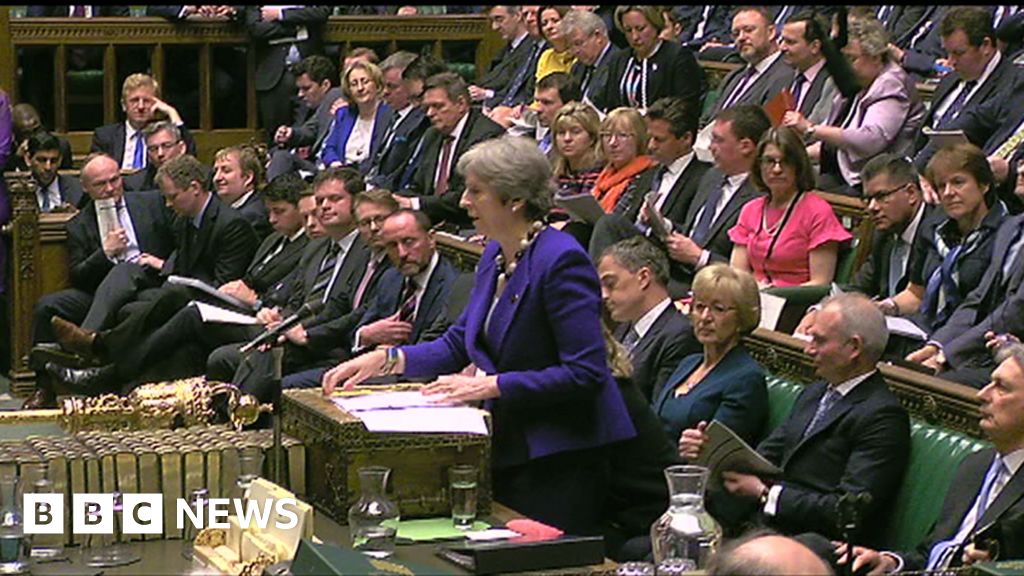 Brexit: Senior MPs to force customs union vote - BBC News