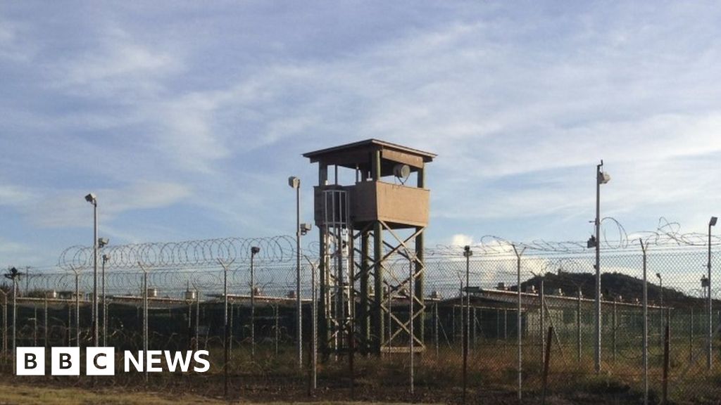 Donald Trump says Guantanamo Bay releases must end - BBC News