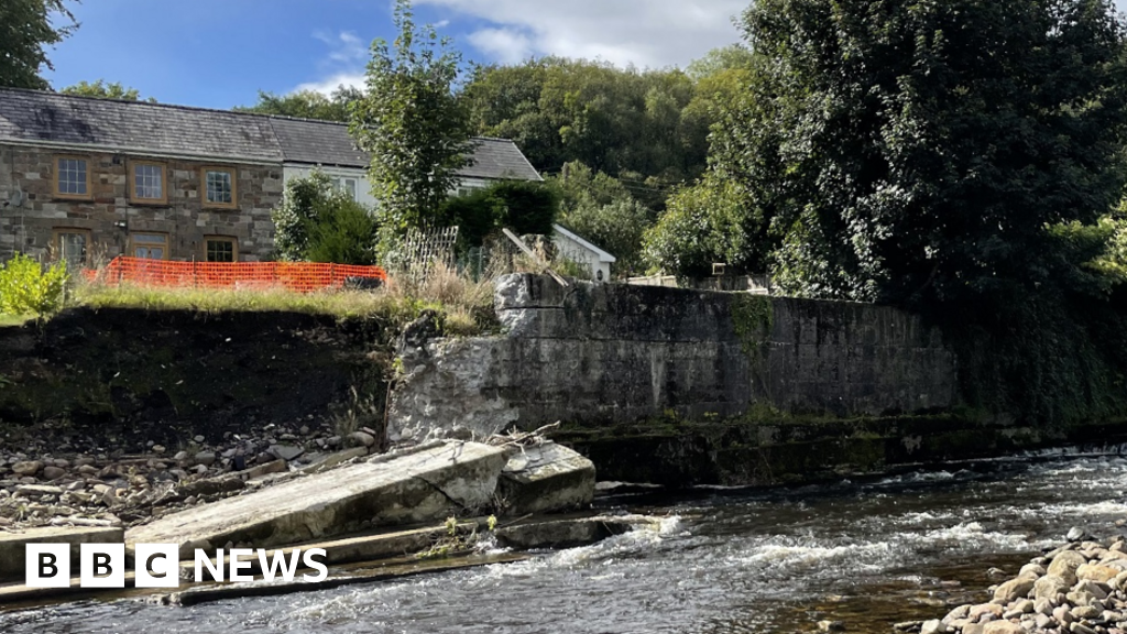 Ystradgynlais residents scared as gardens crumble into River Tawe - BBC ...