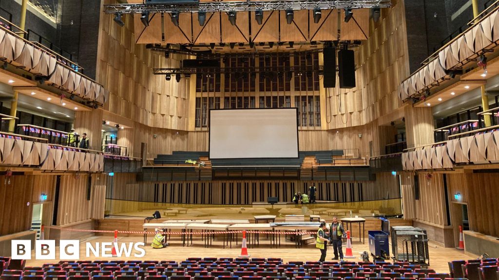 Bristol Beacon £130m revamp 'almost at finish line' to reopen - BBC News