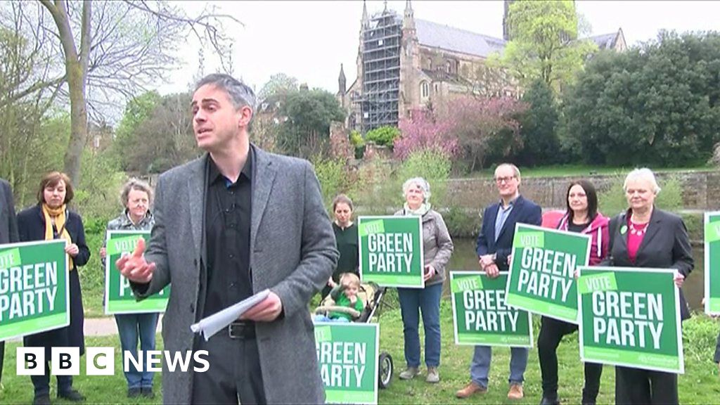 Green Party attacks 'extreme Brexit' at local election campaign launch ...