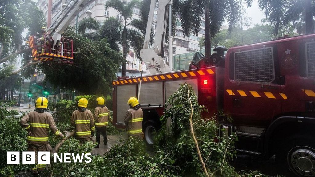 Typhoon Nida batters southern China after shutting down Hong Kong - BBC ...