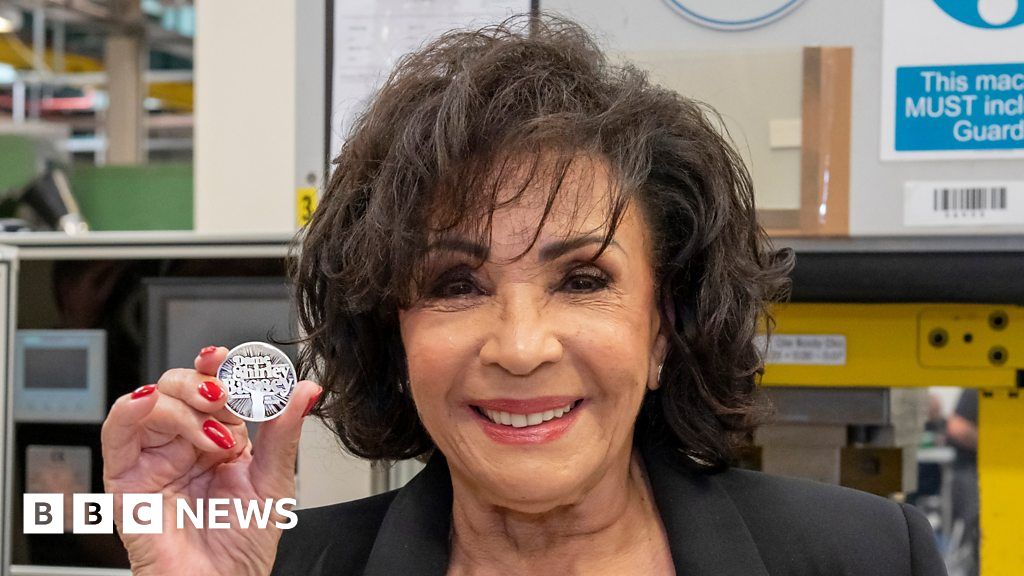 Shirley Bassey: James Bond-themed coin minted in dame's honour