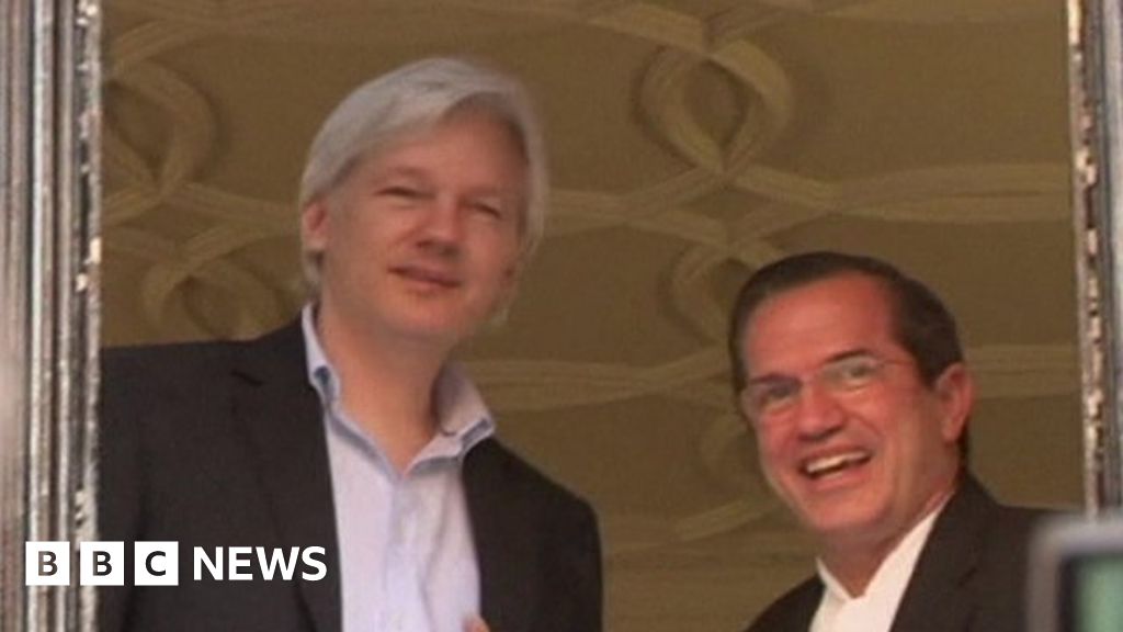 Julian Assange: Police end guard at Wikileaks founder's embassy refuge ...