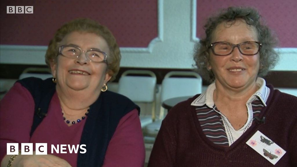 Barnoldswick: Is it Yorkshire or Lancashire? - BBC News