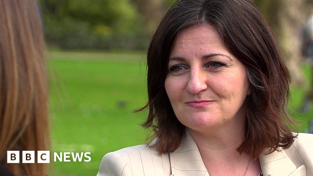 MP Caroline Ansell: 'How I coped with Facebook death threat' - BBC News