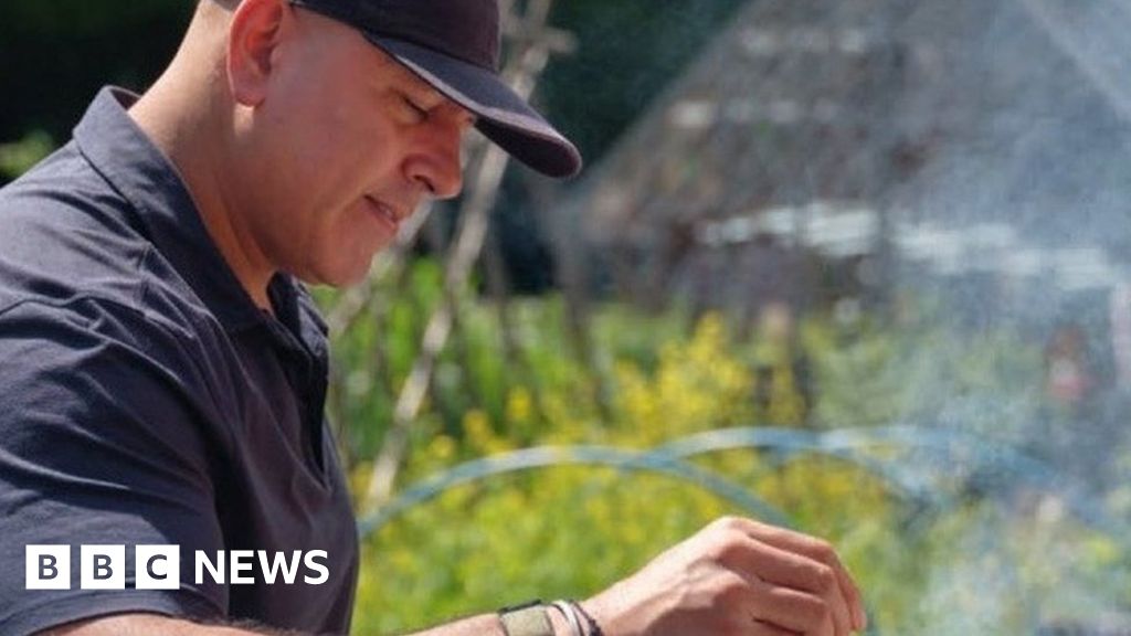Nottingham chef Sat Bains opens up after heart attack - BBC News