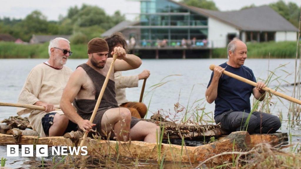 Replica Bronze Age boats launched at Stanwick Lakes - BBC News