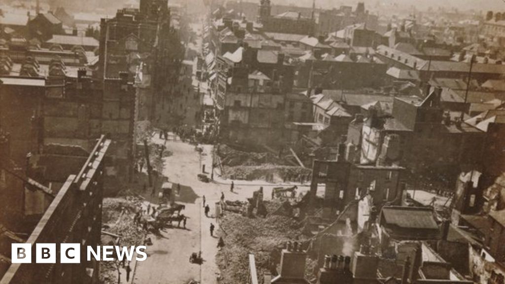1916 Easter Rising: Photographs of aftermath published online - BBC News