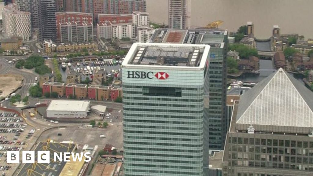HSBC to stay in London headquarters - BBC News