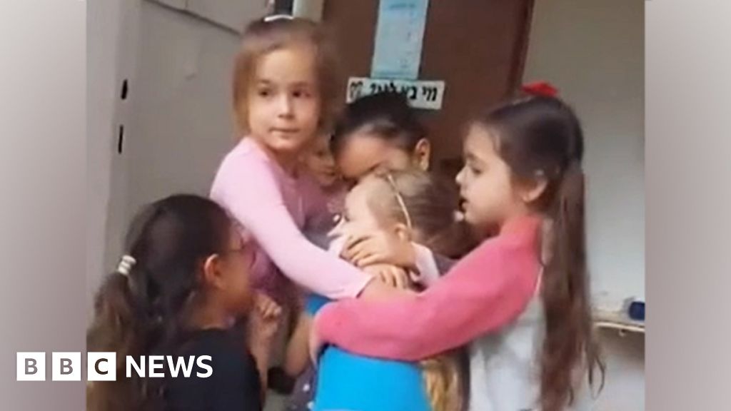 Five-year-old Hamas hostage returns to school and is hugged by classmates