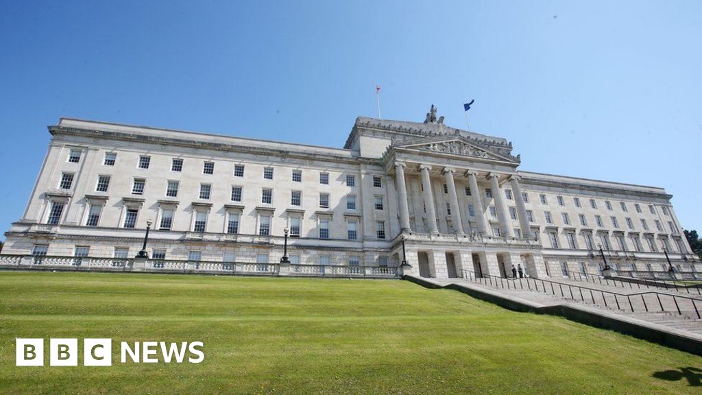NI Civil Service new head 'will not run Executive Office'