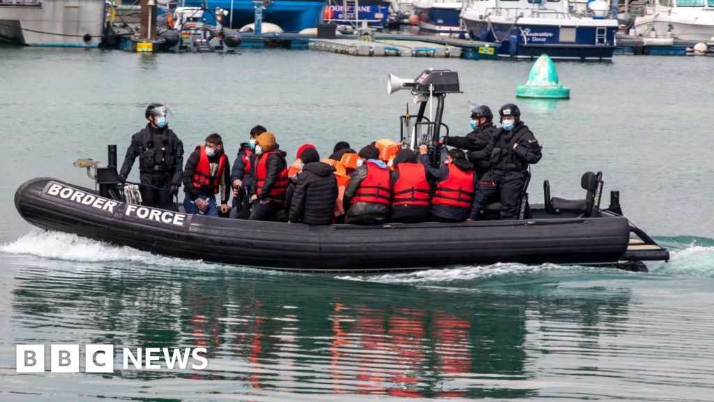 Channel migrants: First small boat crossing of 2025 as 61 cross - BBC News