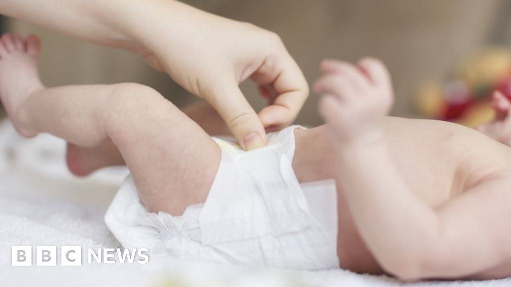 Norwich 90mph driver in 'nappy change emergency' - BBC News