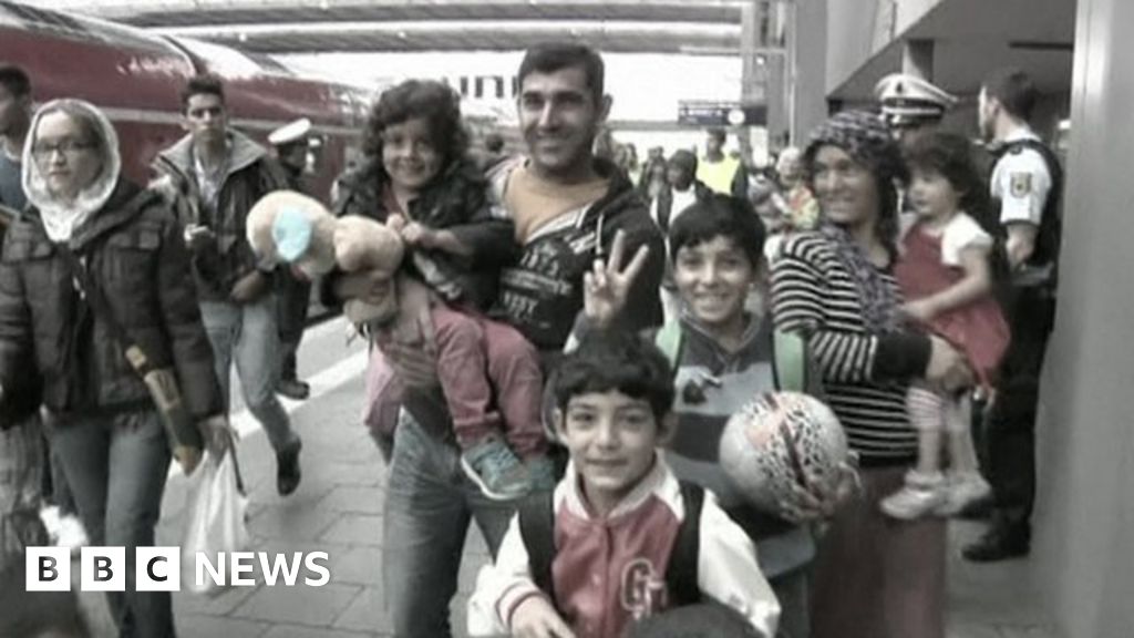 Response to Europe's migration crisis - BBC News