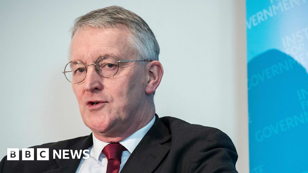 Hilary Benn: Parliament should vote on Brexit deal - BBC News