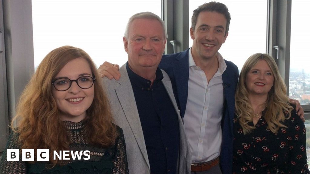 Dundee man in final to find voice of BT speaking clock - BBC News