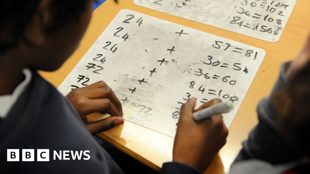 Numeracy rate falls among pupils in Scotland, latest figures show - BBC ...