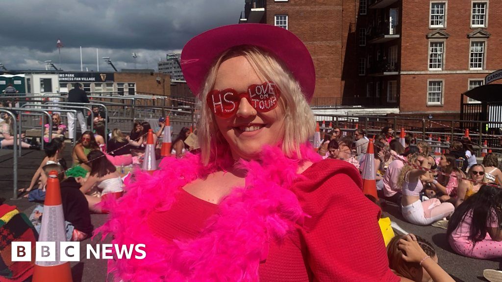 Cardiff: Harry Styles fans share excitement for concert - BBC News