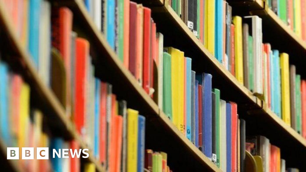 Aberdeenshire Council 'regrets' handling of library closure news
