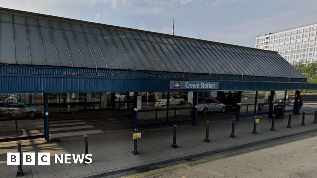 Rail schemes could be supported if Crewe benefits, council says