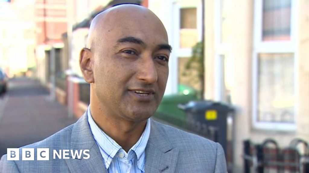 Cardiff terror arrest 'shocking for community' - BBC News