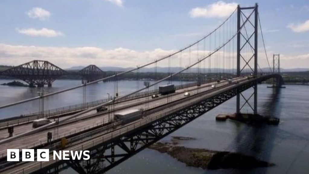 Forth Road Bridge access closes for demolition work - BBC News