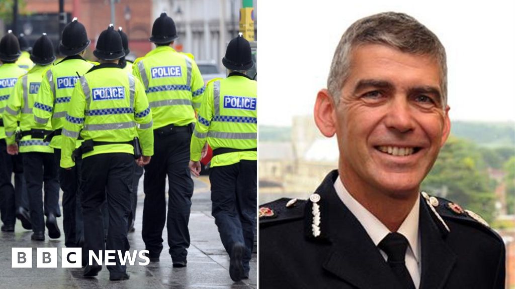 New Avon and Somerset police chief Andy Marsh appointed - BBC News