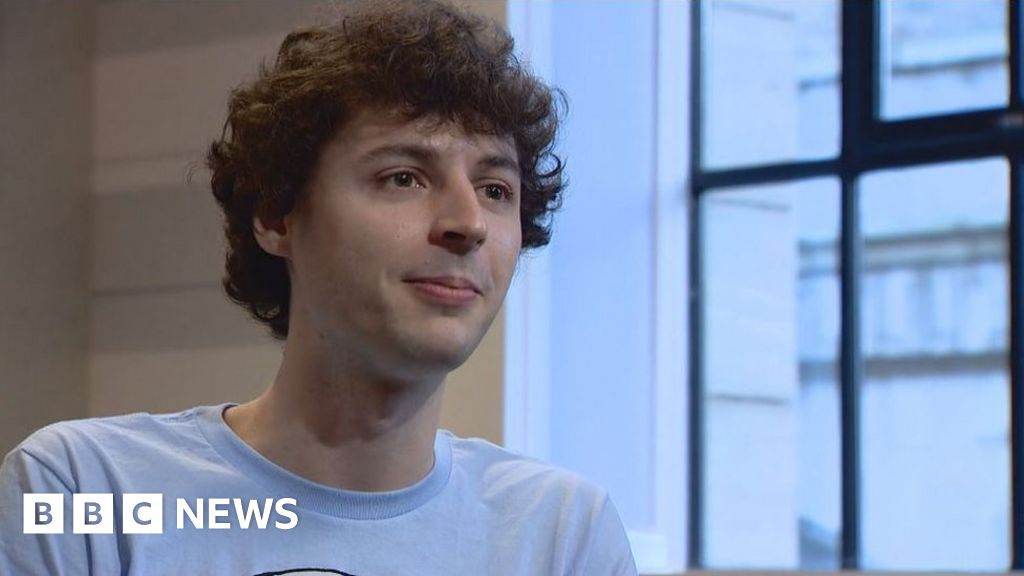 Minecraft's Stampy on the best part of his job - BBC News