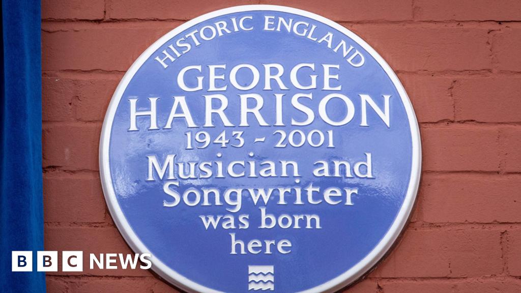 Historic England opens blue plaque scheme for England