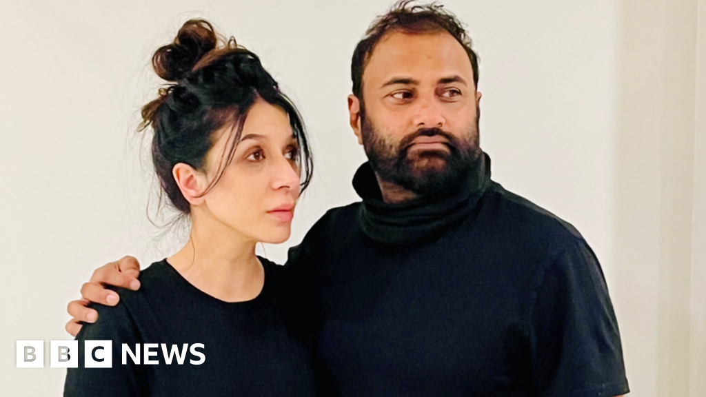 Staffordshire sub-postmaster 'left suicidal' by Horizon scandal - BBC News